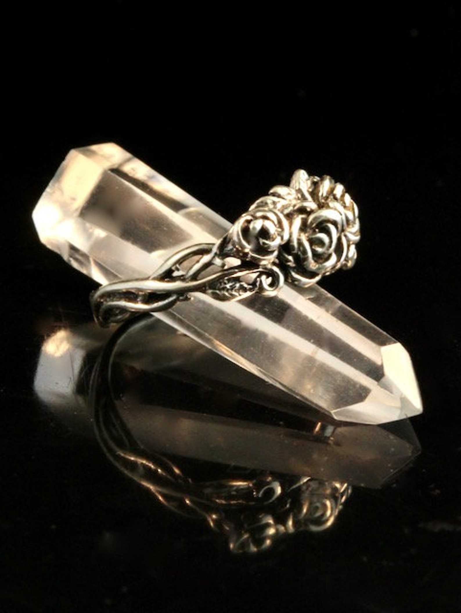 Rose Tendril Ring - Sterling Silver - Floral Wedding Band - Etsy