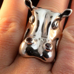 Henrietta Hippo Ring With Gemstones - Sterling Silver - Jewel-eyed ...