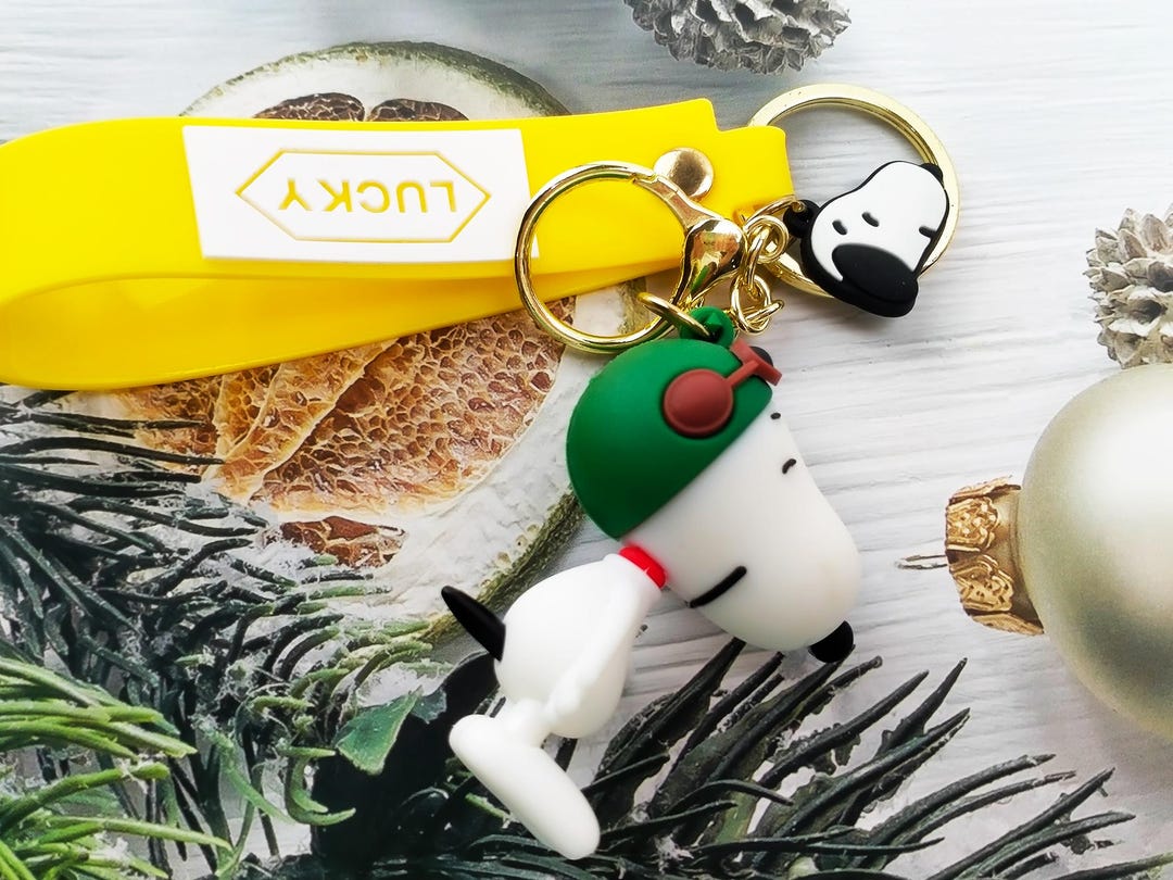 3D Snoopy Keychain-charlie Brown Keychain-happy Snoopy Cartoon Keychain ...
