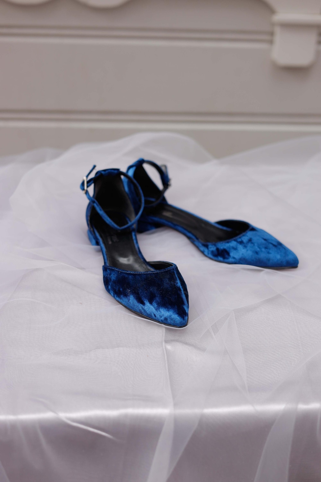 Elegant Royal Blue Velvet Pointed Toe Flats With Ankle Strap | Dark ...