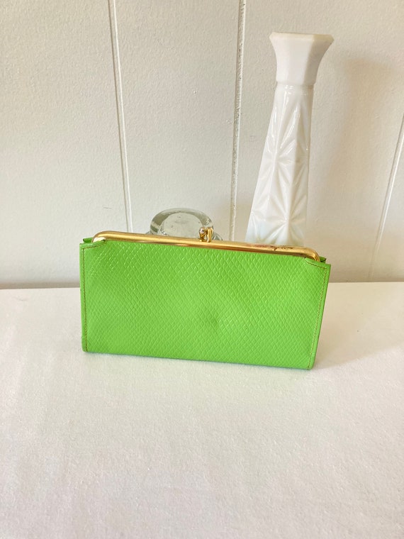 Vintage Lime Green Wallet Bifold Wallet Ladies Wallet - Gem