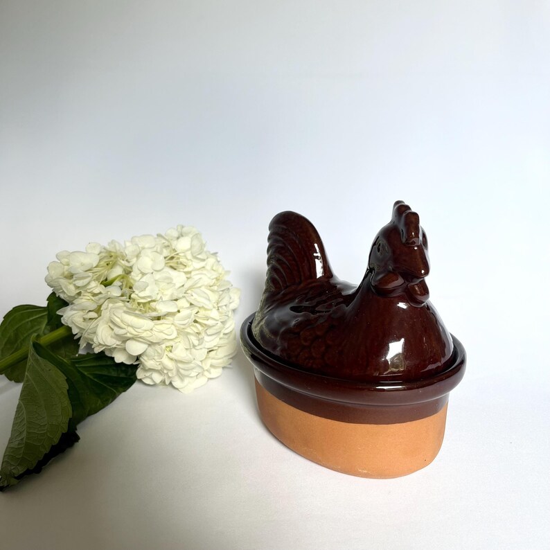 Vintage Brown Glazed Ceramic & Terracotta Hen/ Chicken Casserole Dish ...