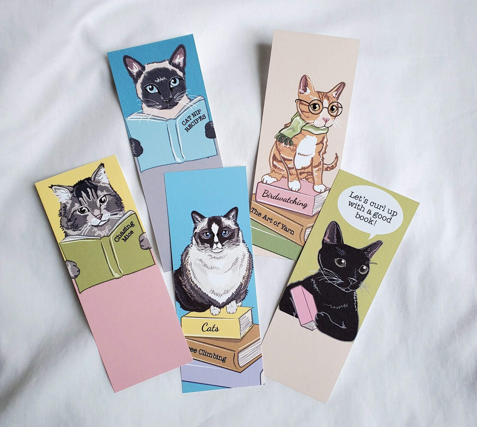 Bookworm Cat Bookmarks Eco-friendly Set of 5 on Recycled | Etsy
