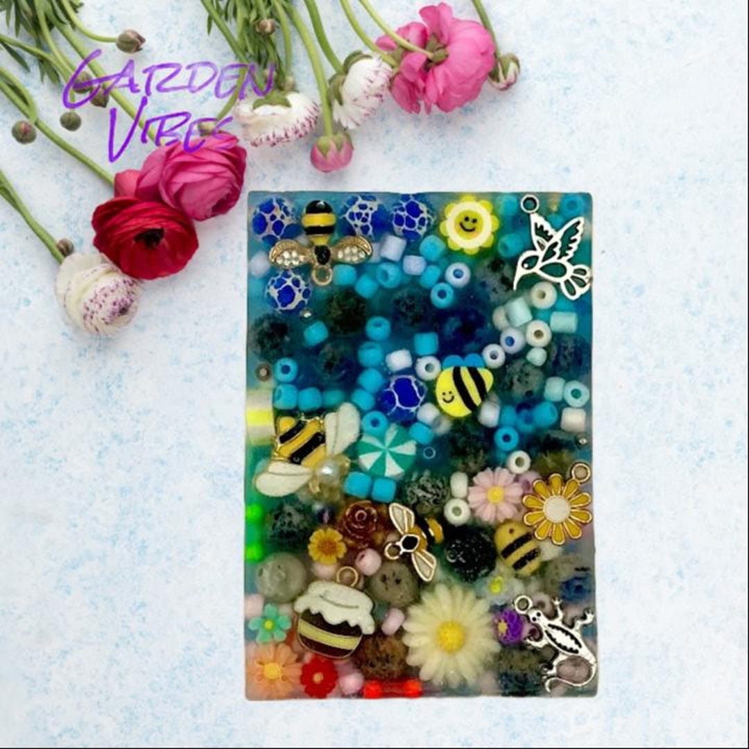 Buzz Away Stress! Bee-themed Pick Pads for Fidgeting - Etsy