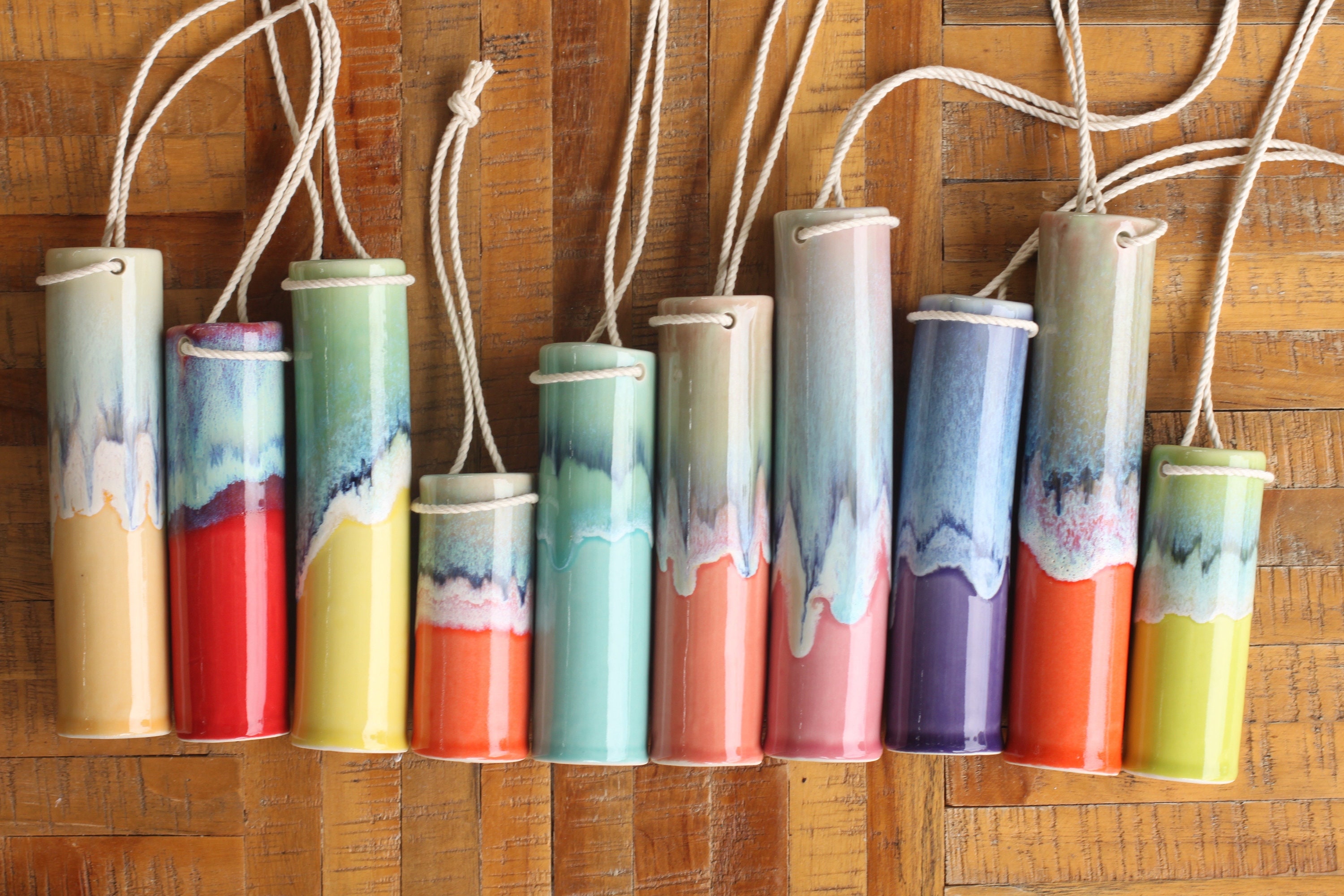 hanging vase, choose your favorite // wall vase // wall decor ...