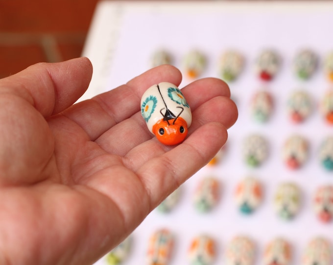 Bug Magnet // Little Bug Magnet // Entomology // Ceramic Bug Magnet ...