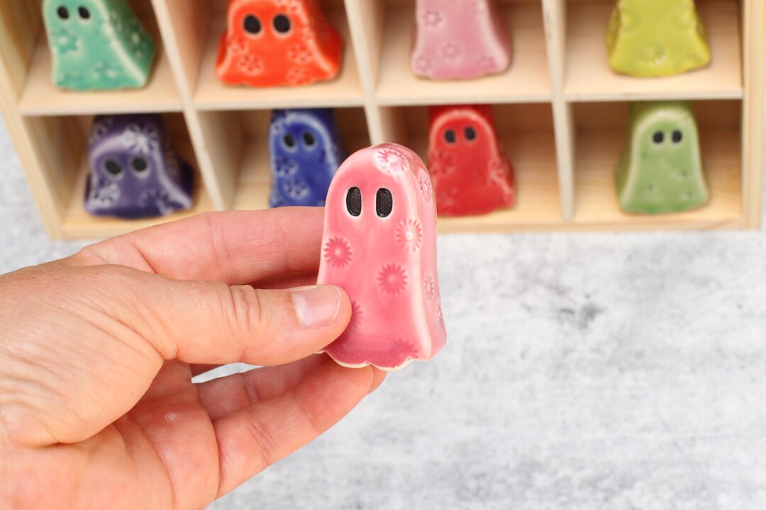Chunky Ghost // Ghost Figurine //halloween Decor // Mini Ghosts - Etsy