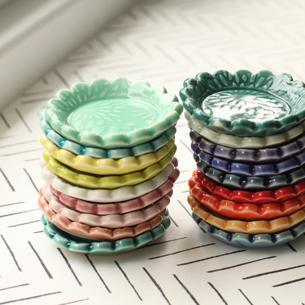 Ceramic Flower Plate - Etsy