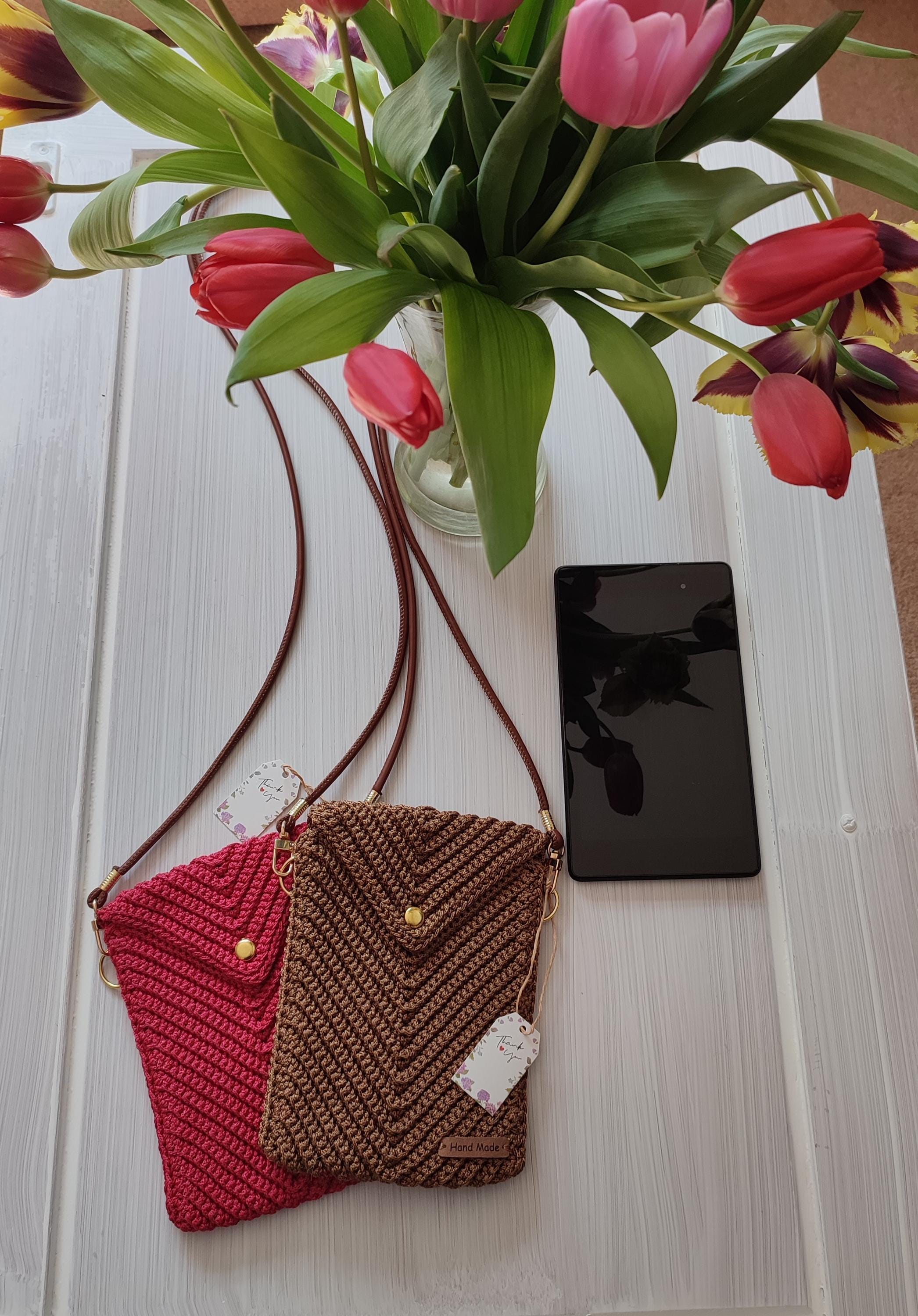 Crocheted Mini Tablet Crossbody Bag Mini iPad Bag Kindle Case Ebook ...
