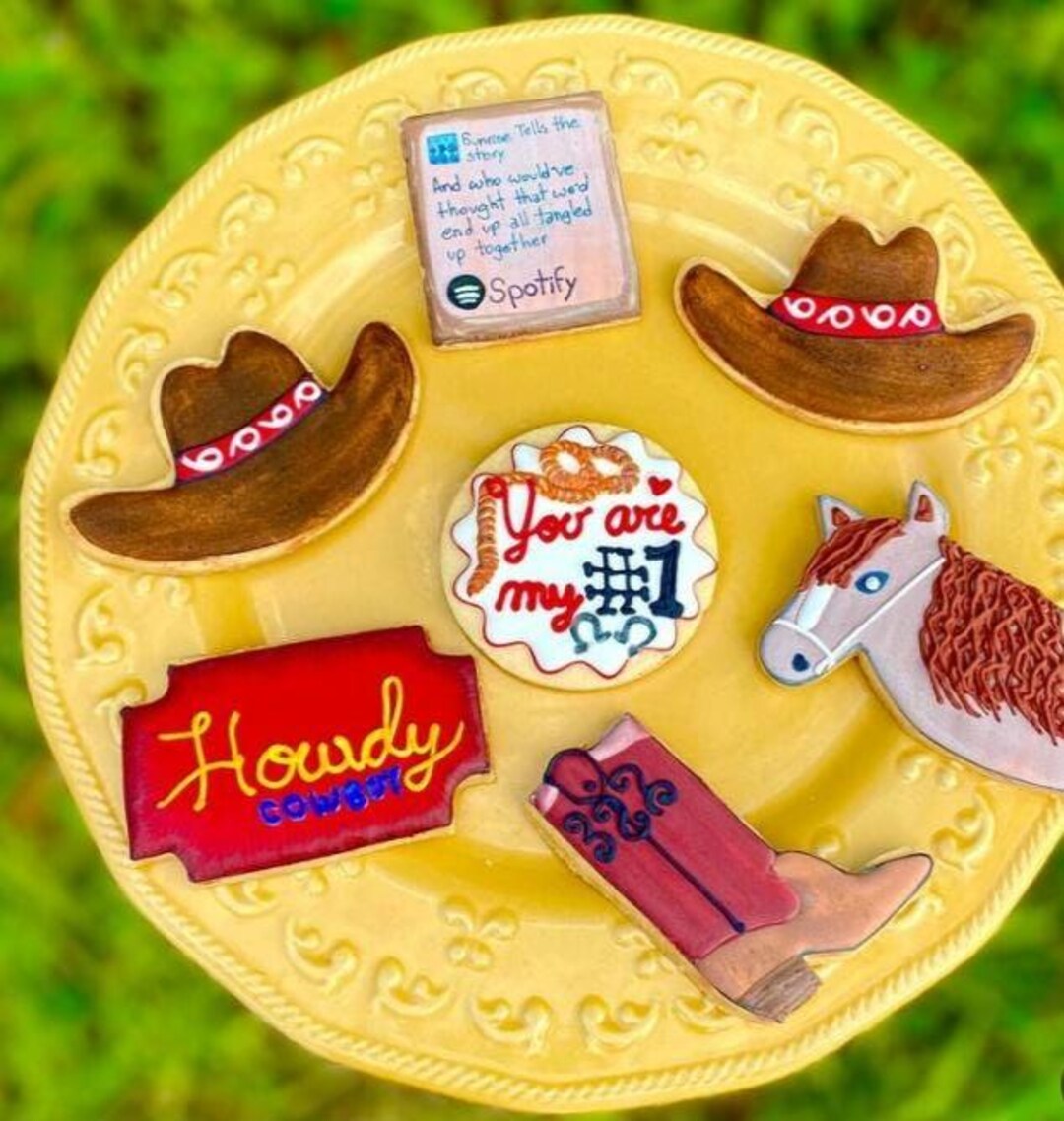First Rodeo Birthday • Hobby Horse • Personalized Cookies - Etsy
