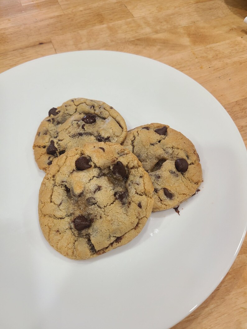 12 or 24 Delicious Homemade Chocolate Chip Cookies. Great for Holidays ...
