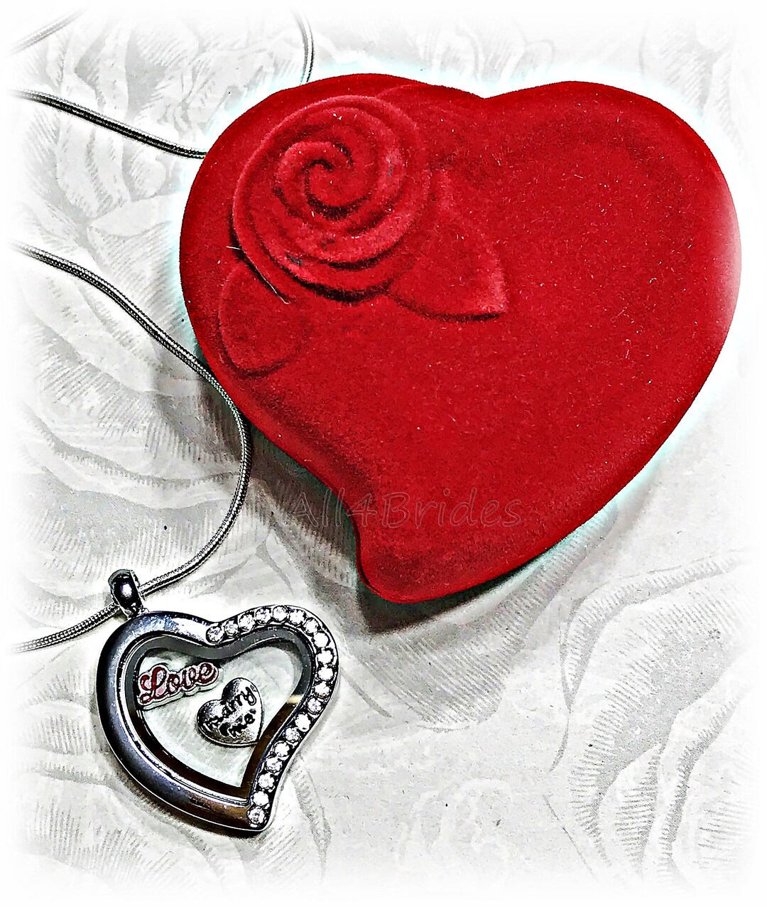 Floating Heart Charm Locket Marriage Proposal Necklace "love" and ...