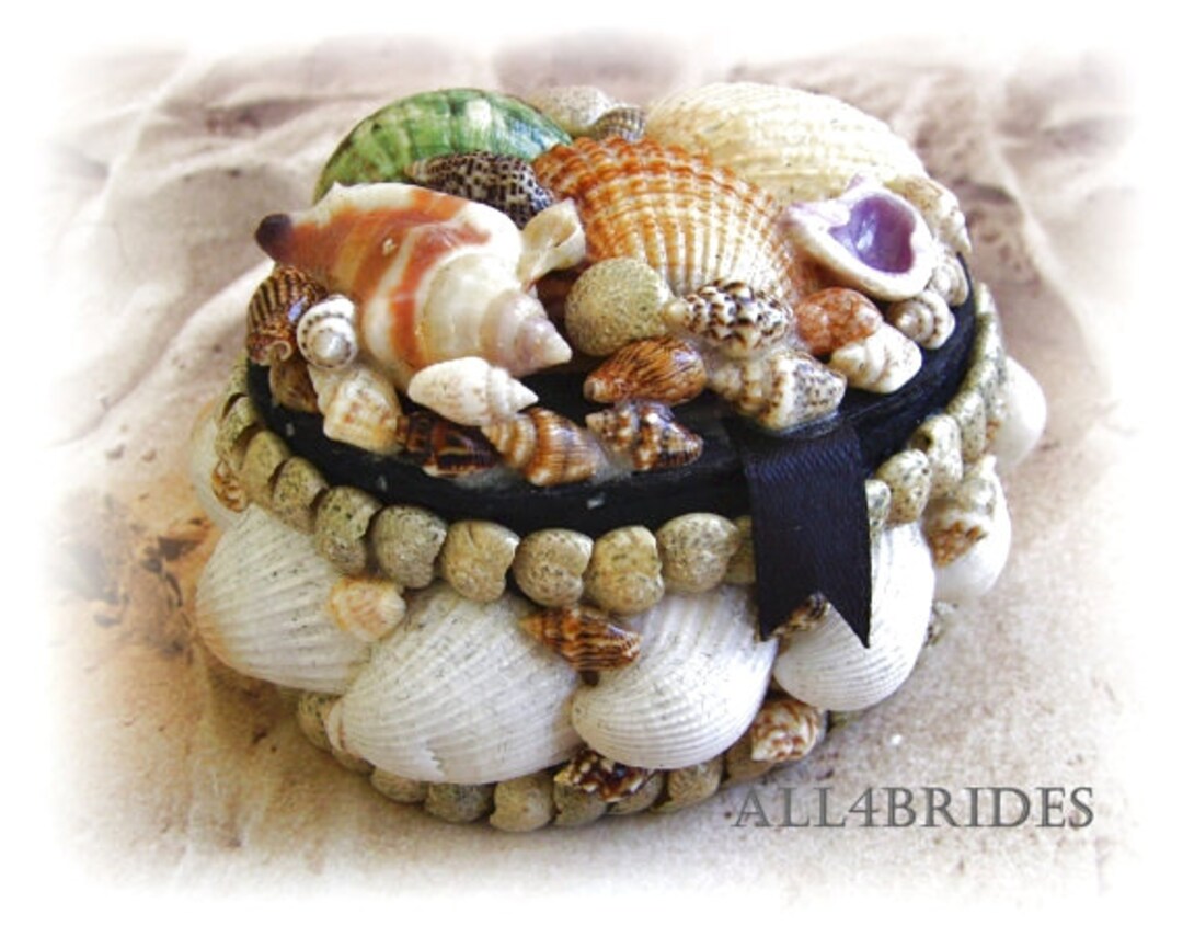 Seashell Ring Box, Beach Wedding Ring Box Holder, Seashell Trinket Box ...