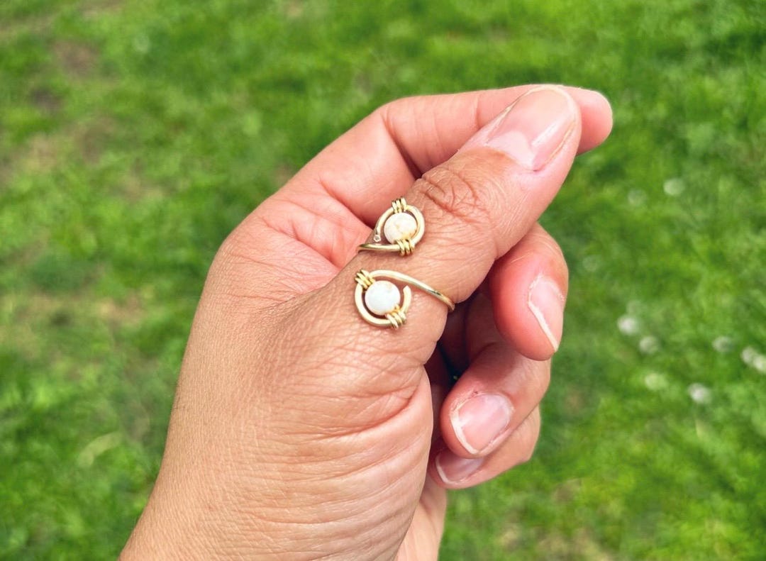 White Wagnerite Stone Wire Ring - Etsy