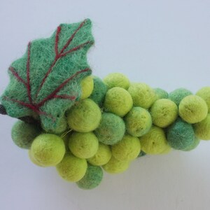 Needle Felted Bunch of Grapes Grape Cluster Felted Fruit Needlefelt ...