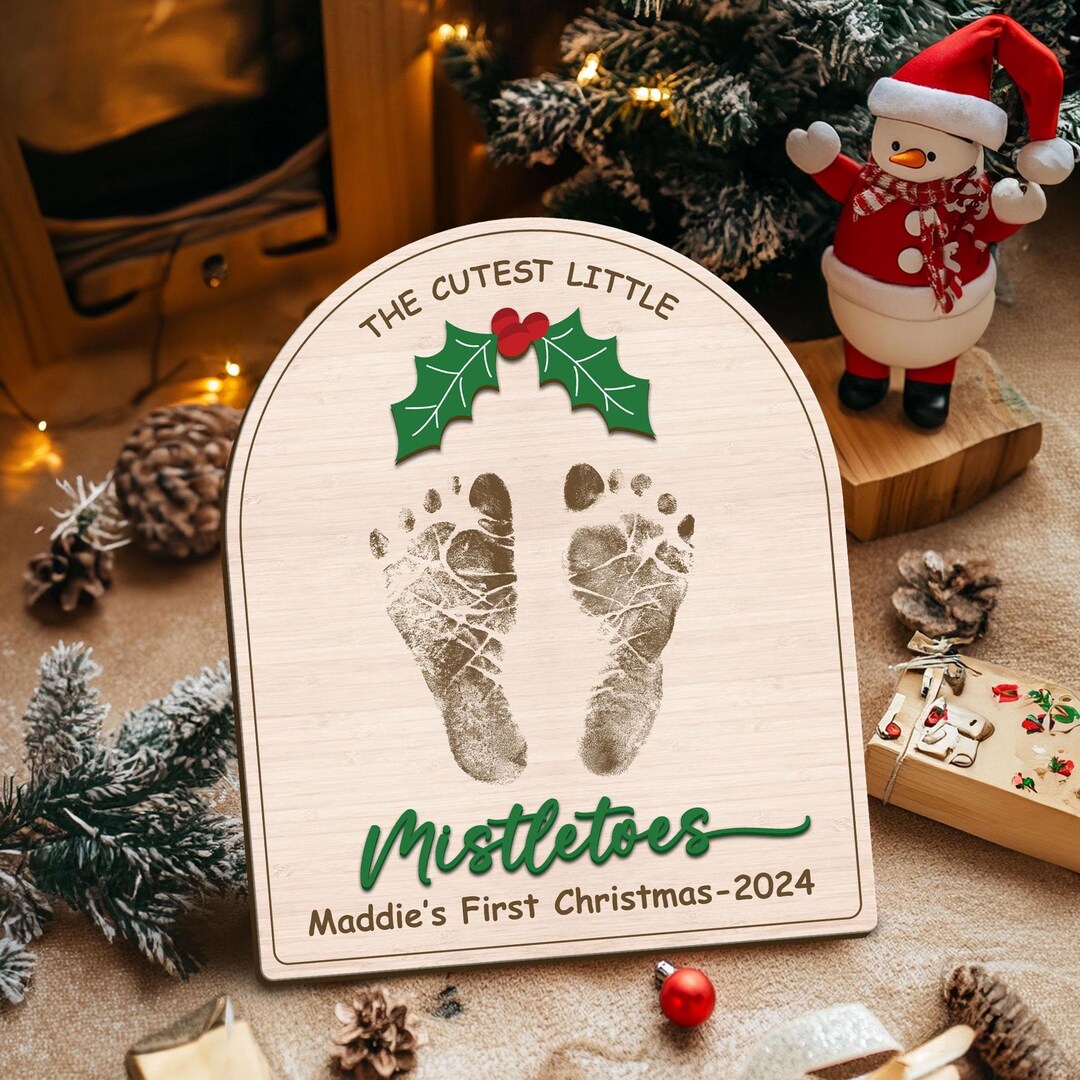 Personalized Mistletoes Baby Footprint, DIY Mistletoe Craft, Baby's ...