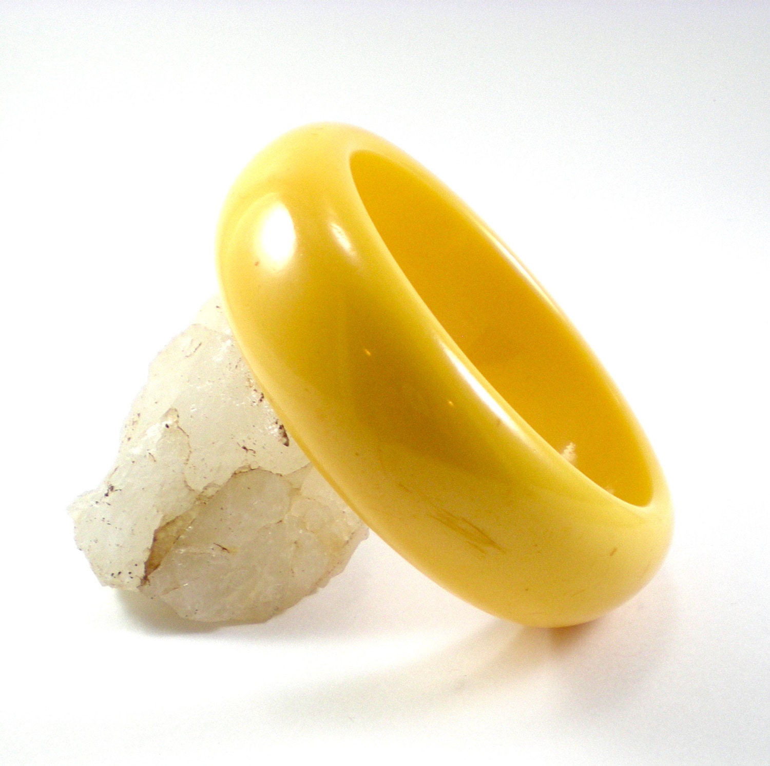 Yellow Bakelite Bracelet Bangle Old Plastic Lucite Butterscotch Vintage ...