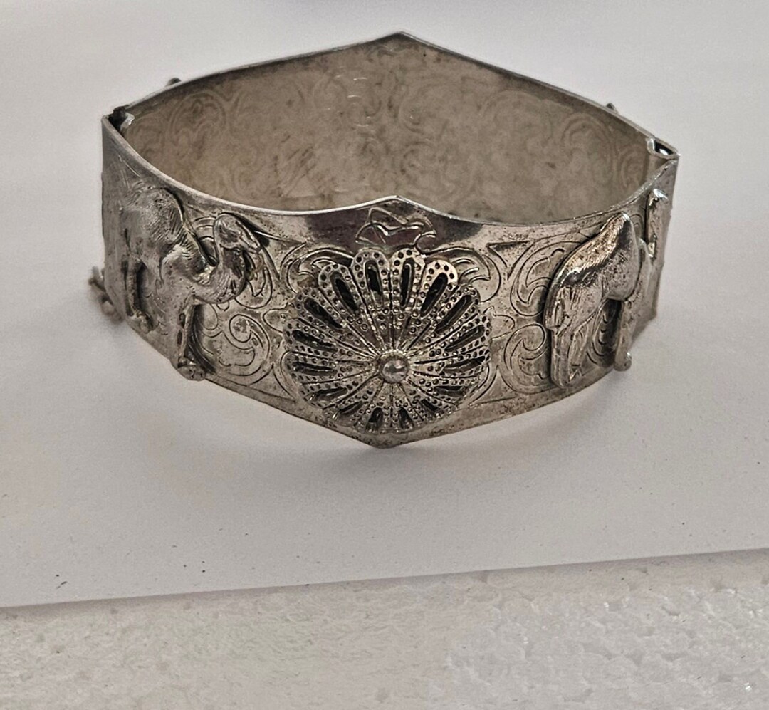 Hamsa Hand Camel Dome Middle Eastern Egyptian Revivel Silver Hinged ...
