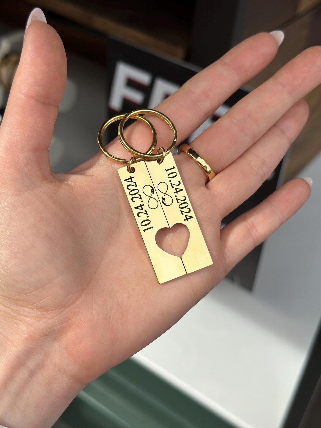 Personalized Engraved Couple Keychains- Custom Gift for Him & Her ...