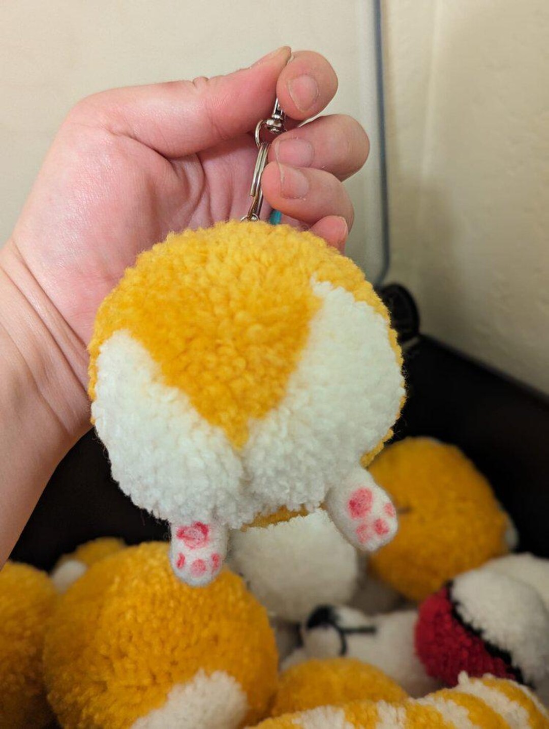 Corgi Butt Key Chains, Fluffy Pom Pom Ball Key Chains, Corgi Lover's Gift, Handmade Key Chains ...