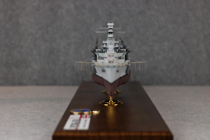 In Stock| Royal British Navy HMS Repulse Battlecruiser , Scale Models ...