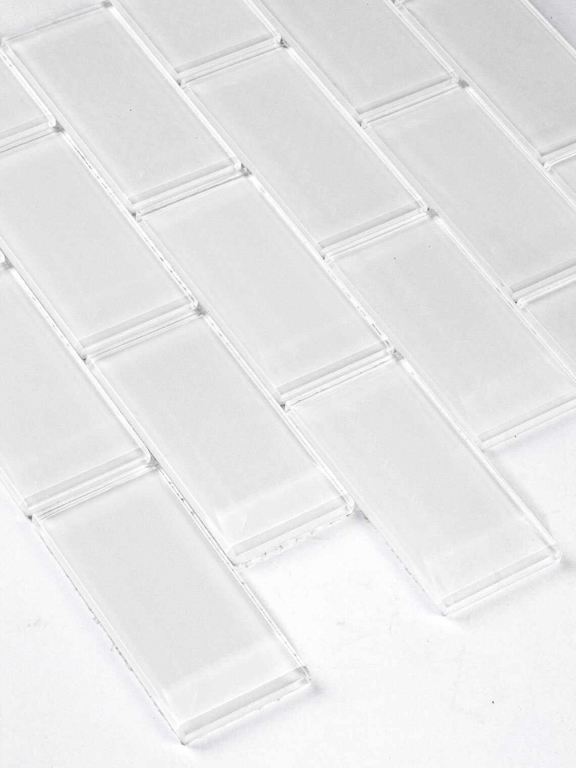 Clear White Glass Subway Tile: Kitchen Backsplash, Bathroom Tile (2x4 ...