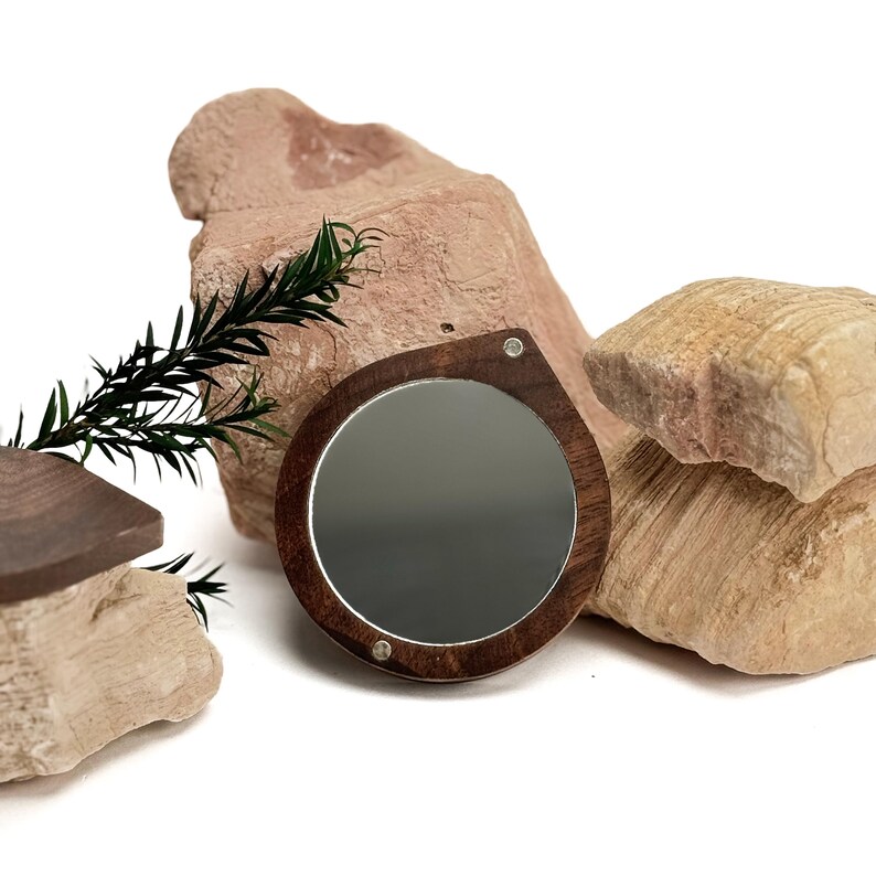 Wooden Compact Handheld Mirror With Magnetic Closure,pocket Mirror ...
