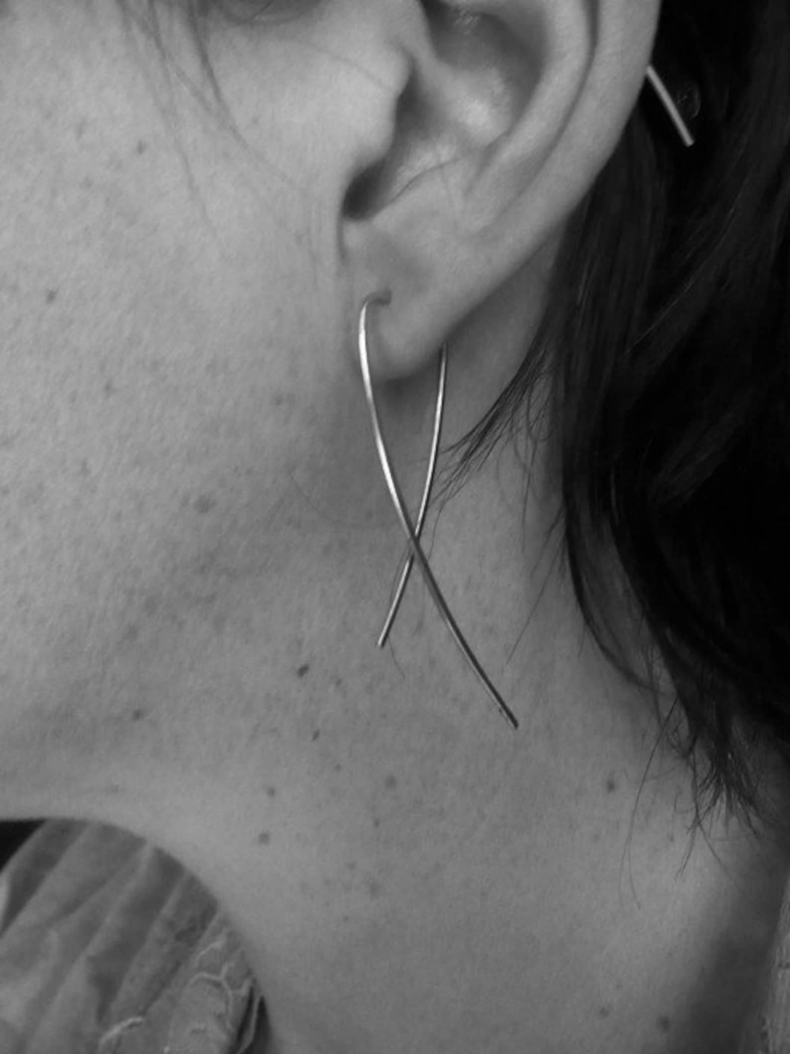 Minimalist Sterling Silver Earrings. Curved dangle threader | Etsy