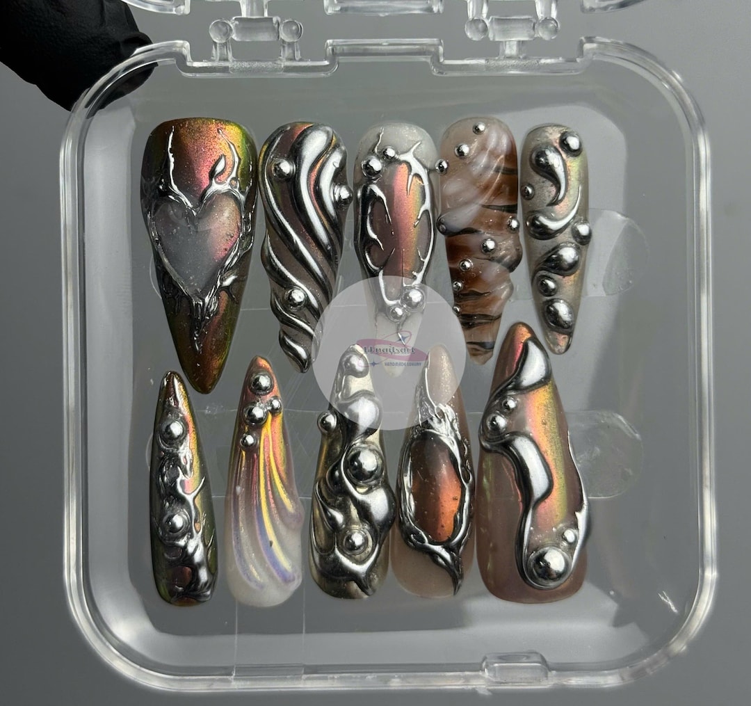 Freestyle 3D Chrome Gothic Abstract Press on Nails With Metallic Heart ...