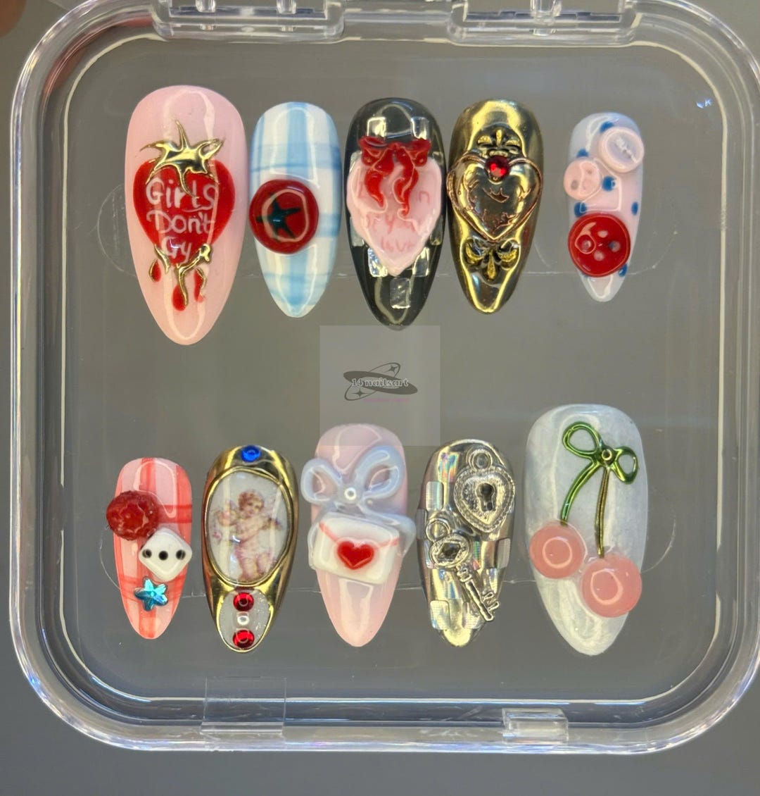 Kawaii Y2K Press on Nails | Heart & Bow 3D Charm, Almond - Etsy