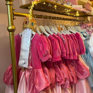 Princess Peach Costume Dress: Super Mario Bros. Party Outfit - Etsy
