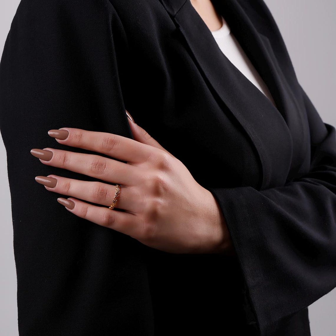 Leaf Crown Design 14K Gold Ring for Women, Excellent Craftsmanship ...