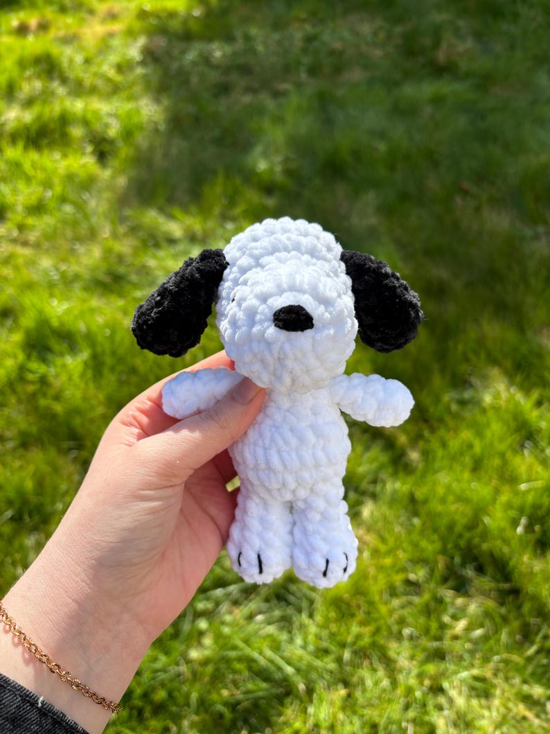 Crochet Pattern: Snoopy Dog, PDF, Amigurumi (english and French ...