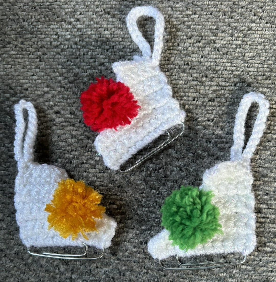 Crochet Paper Clip Skates PDF Pattern - Etsy