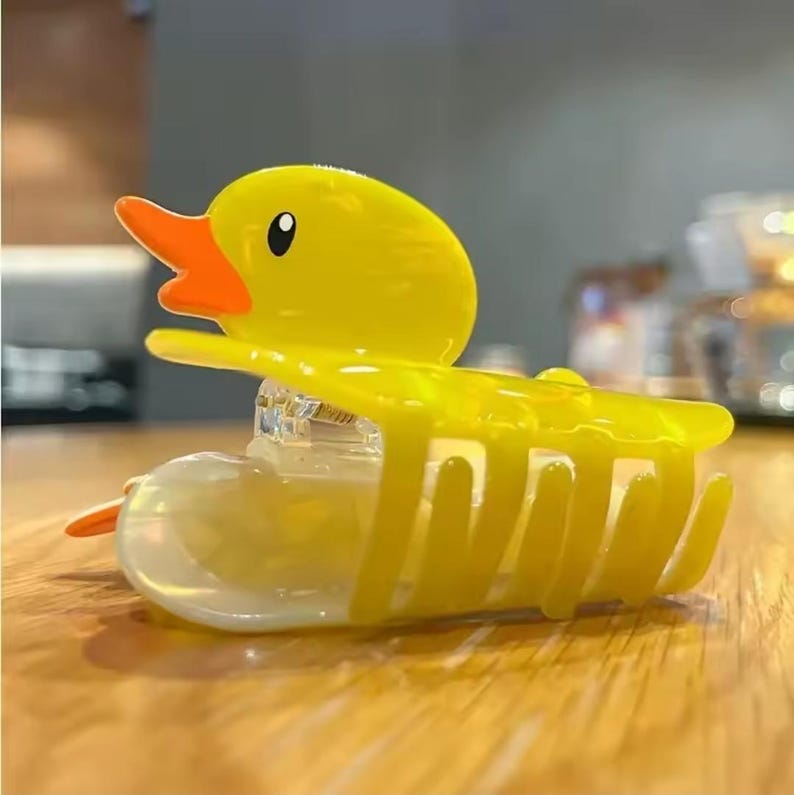 Yellow Duck Hair Claw Clip, Cute Acrylic Animal Hair Accessory for ...
