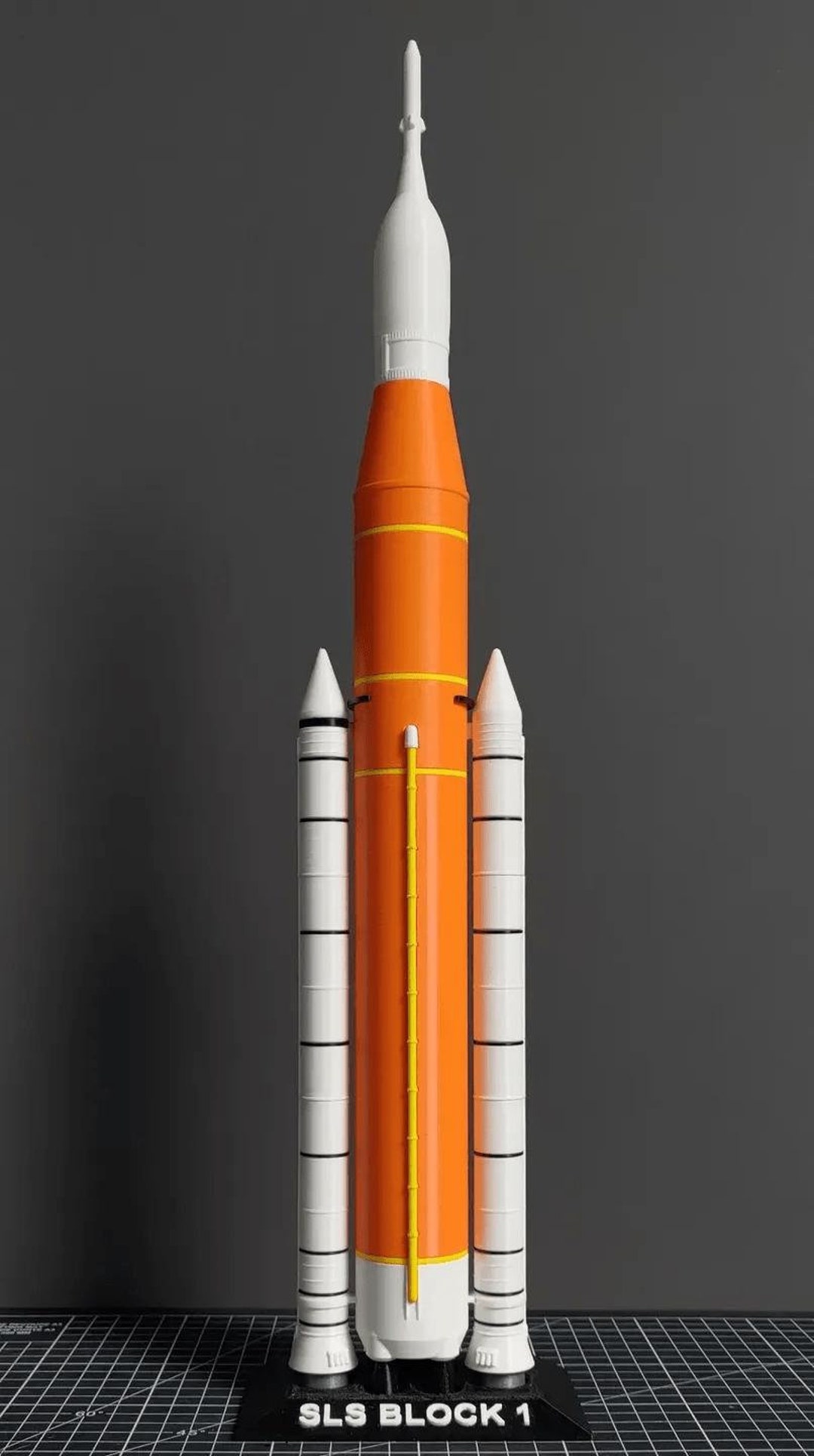 NASA SLS Block 1 Model Rocket 1:99 Scale - 3D Printed Replica - Etsy