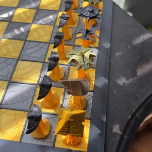 Stargate Chess Set: 3D Printed Sci-fi Collectible, DIY Assembly - Etsy