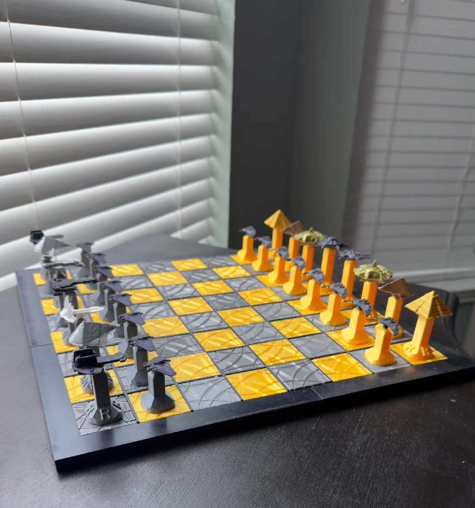 Stargate Chess Set: 3D Printed Sci-fi Collectible, DIY Assembly - Etsy