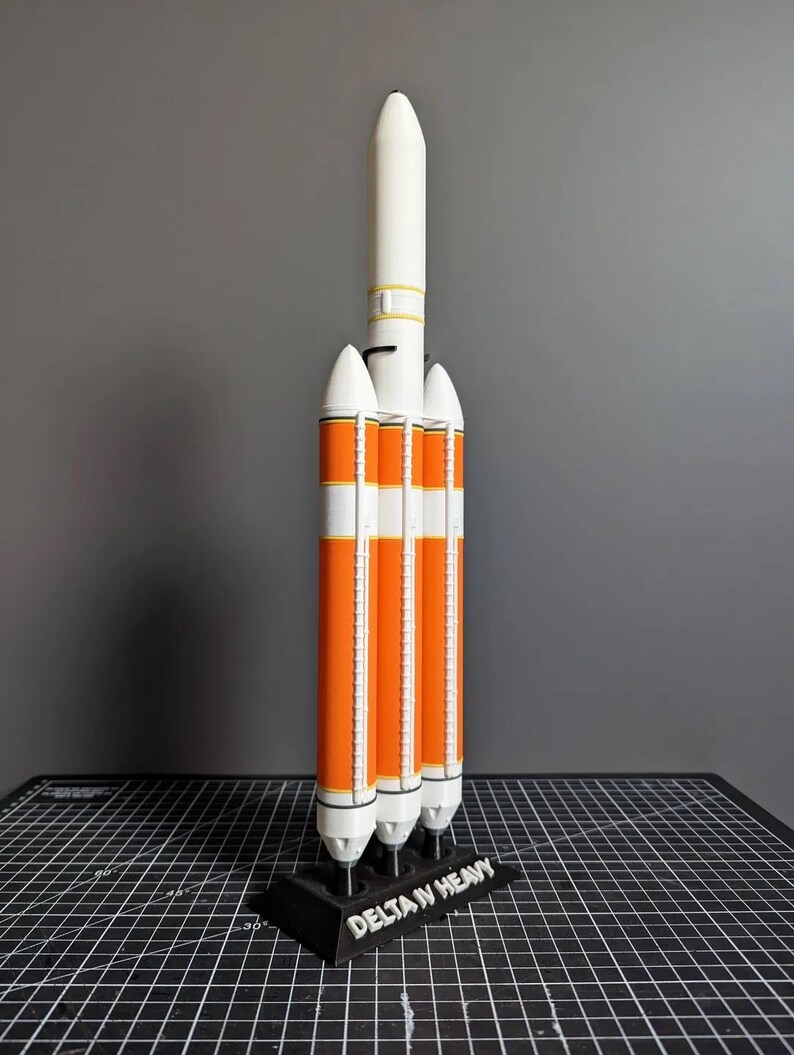 3D Printed NASA Delta IV Heavy Rocket Model: Space Enthusiast Gift - Etsy