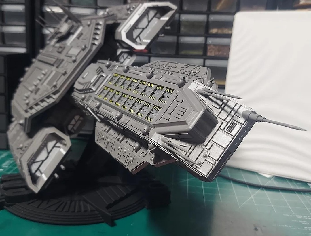 1:1000 BC-304 Mk2 Model Kit | 3D Printed Ship From Stargate | DIY Sci ...