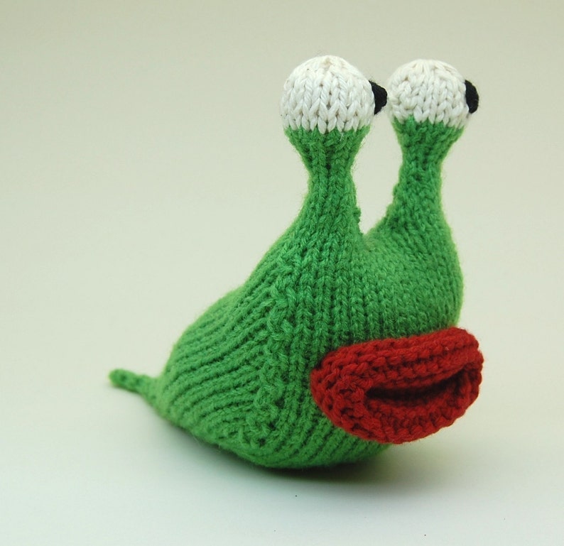 FLAT KNIT Garden Slug Amigurumi Pattern PDF Instant Download - Etsy
