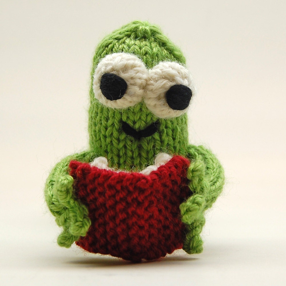 Bookworm Amigurumi Plush Toy Knitting Pattern PDF Digital - Etsy