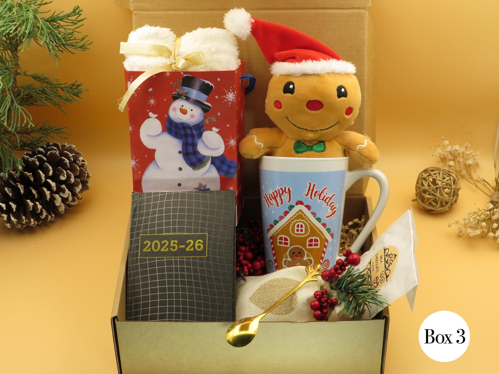 Christmas Gift Box With Cozy Holiday Keepsakes,thoughtful Gift Box for ...