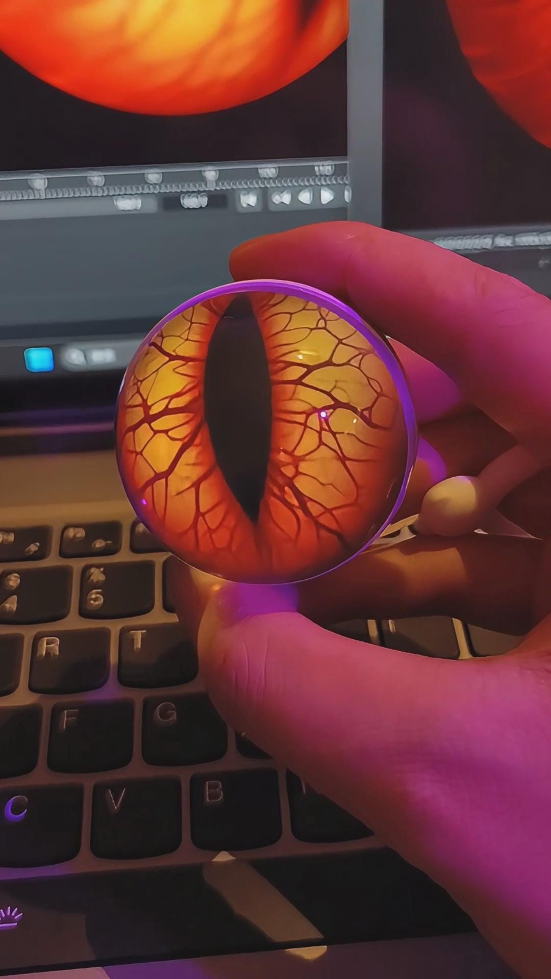 Sauron Eye Magic Crystal Ball: Gravity-sensing Anime Theme - Etsy