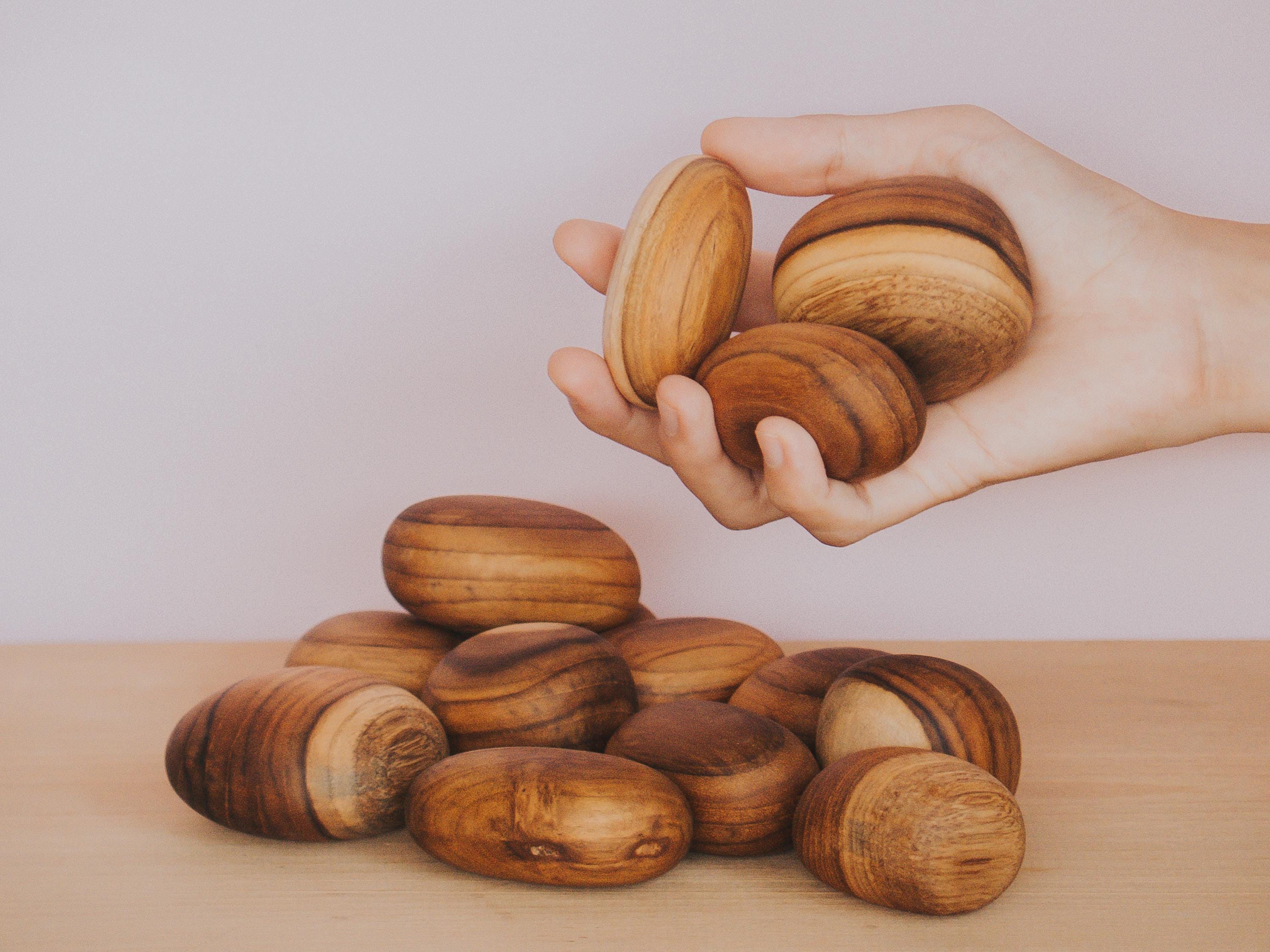 Teak Wooden Pebbles Smooth Rounded, Anti-stress Wooden Stones, Natural ...