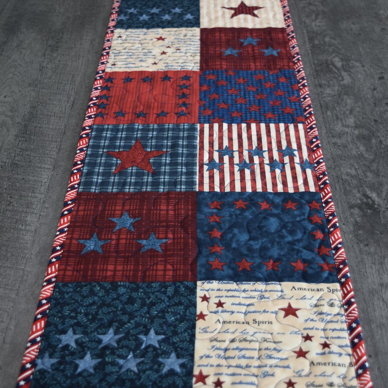 Patriotic Table Runner - Etsy