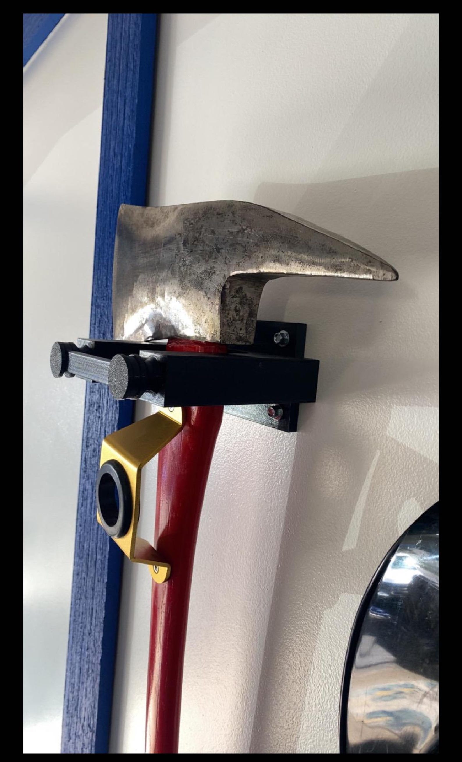 Thor Hammer/sword Wall Mount: Display Bracket With Latch - Etsy
