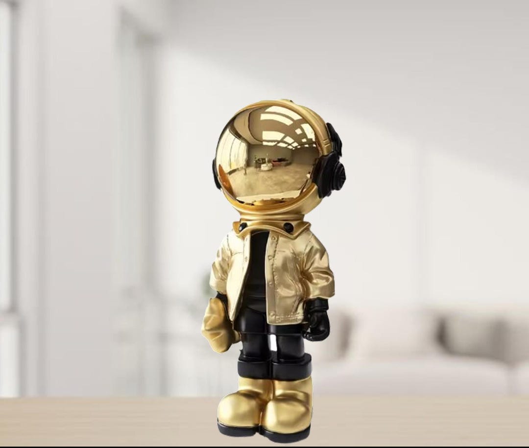 Astronaut Spaceman Statue Sculpture Home Decor Pop Art, Golden ...