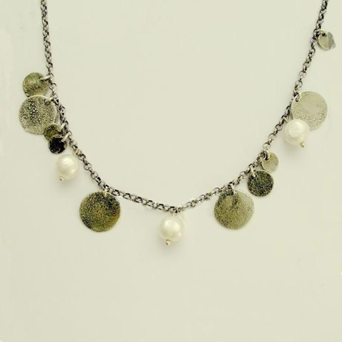 Chain Necklace. Textured Discs Necklace Pearls Necklace | Etsy