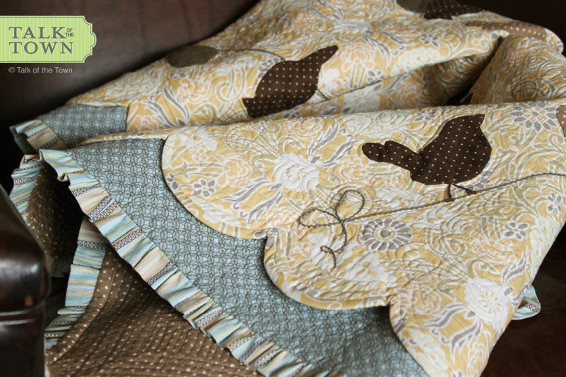 All a Twitter Applique Quilt PDF - Etsy